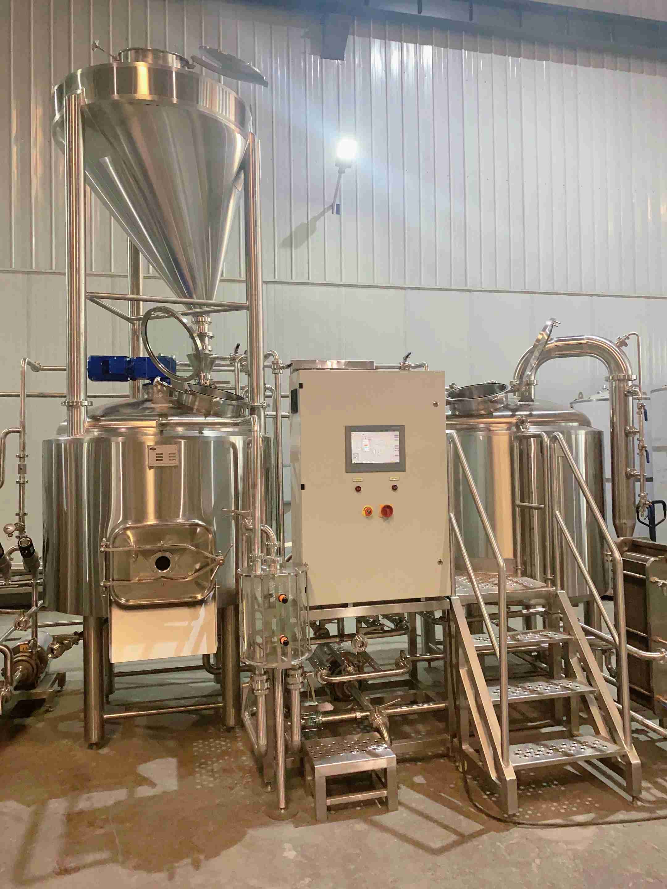 What is PLC Control and How Does is Work in a Brewery System? / Tiantai ...