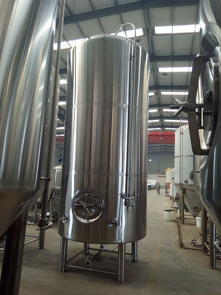 80BBL Bright Beer Tank for Filtered Beer Receiving 80BBL Bright Beer ...